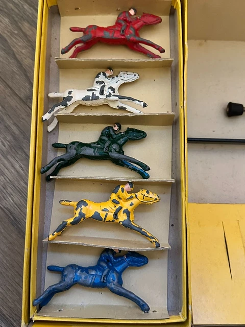 VINTAGE LEAD HORSE Chad Valley Escalado Horse Racing Game 1950s ...