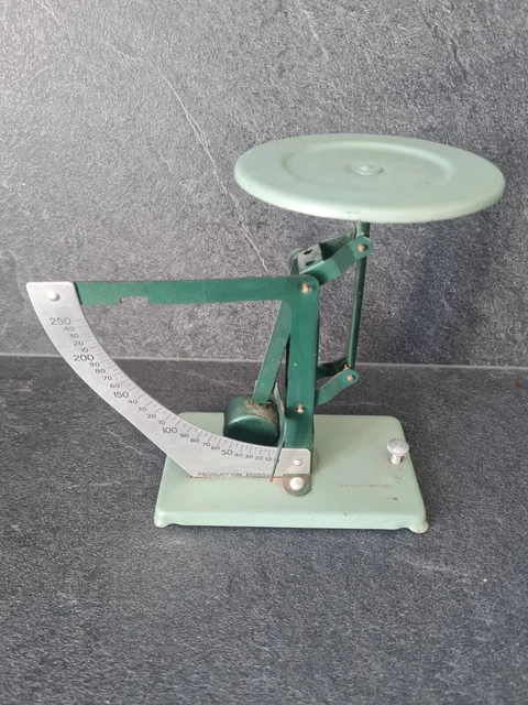 ANCIEN PÈSE-LETTRE ADMINISTRATIF Posso en tôle-balance de bureau ...