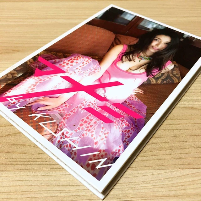 Japanese Gravure Idol Manami Hashimoto Photo Book Drops Of Love My