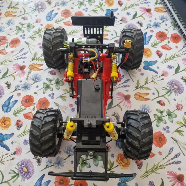TAMIYA MONSTER BEETLE 1:10 Electric 2WD RC Monster Truck Red VW Beetle ...