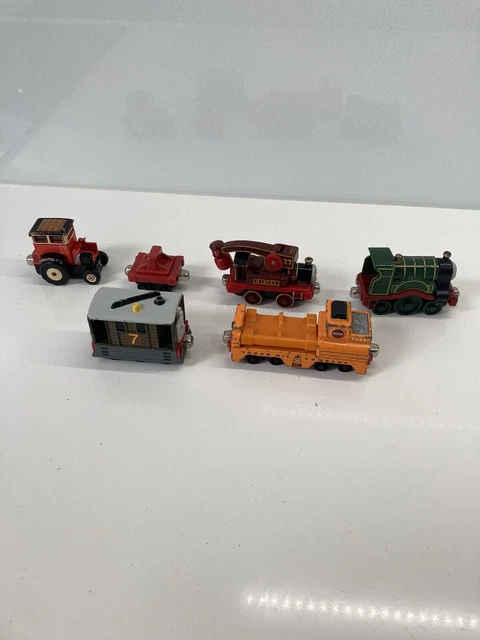 6 THOMAS THE Tank Engine (Thomas & Friends), Take N Play Bundle £4.99 ...