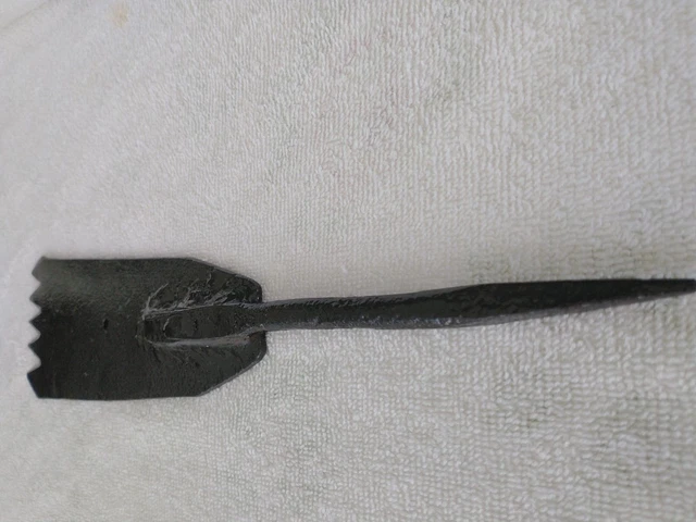ANTIQUE HAND FORGED Iron Cutting Trimming Digging Tool £7.87 - PicClick UK