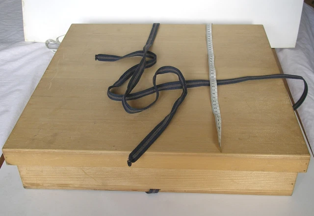 JAPANESE WOODEN LIDDED china Storage Box, 47cm sq x 10cm tall paulownia ...