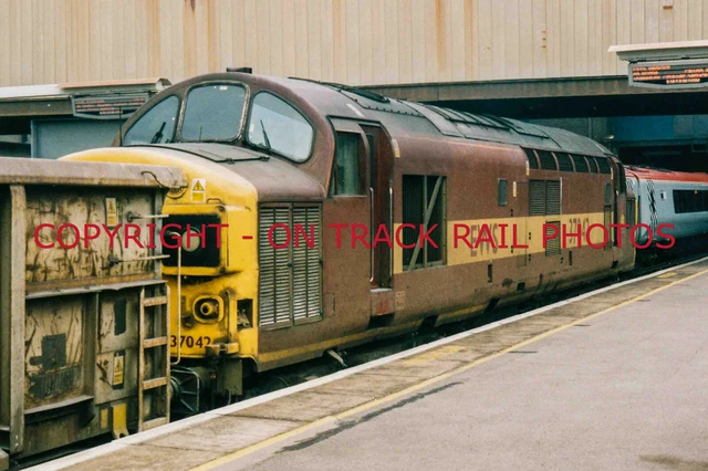 UK RAILWAY PHOTOGRAPH Of Class 37 37042. Rm37-136 £1.70 - PicClick UK