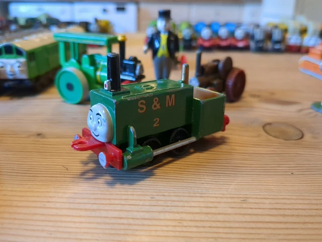 ERTL THOMAS THE Tank Engine & Friends Train - NEIL - POST DISCOUNTS £0. ...