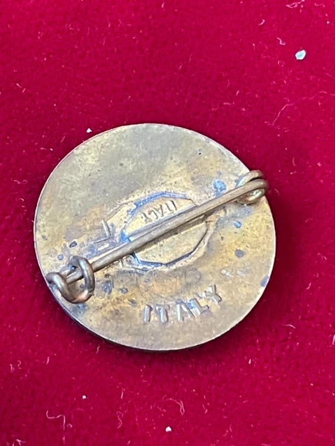 VTG SACRED HEART Of Mary & Jesus Religious Lapel Hinge Pin Enamel ...