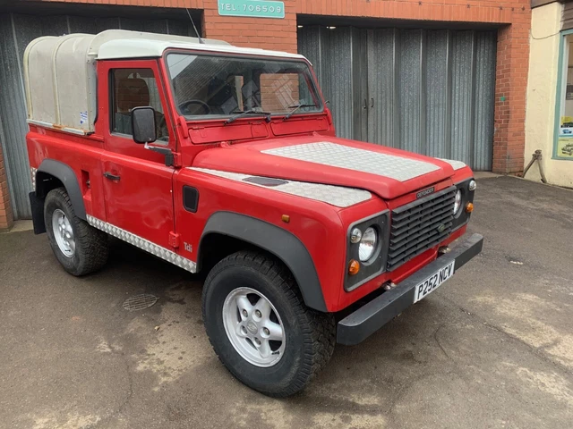 LAND ROVER DEFENDER 90 1997 Red pick up 300 tdi £6,000.00 - PicClick UK