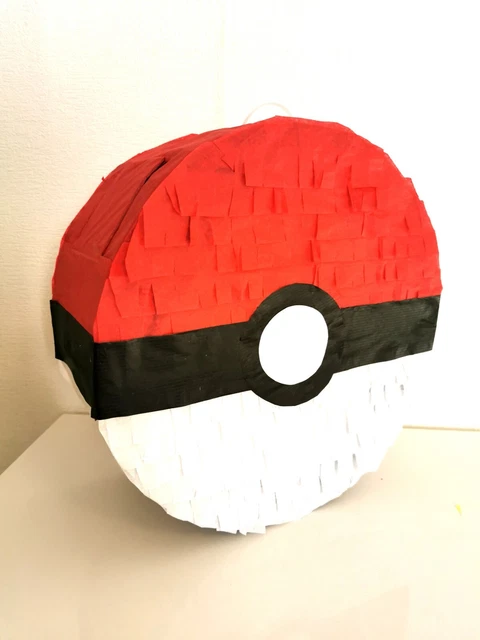 MINI PINATA POKEBALL Pokémon anniversaire enfant, Pinata France ...