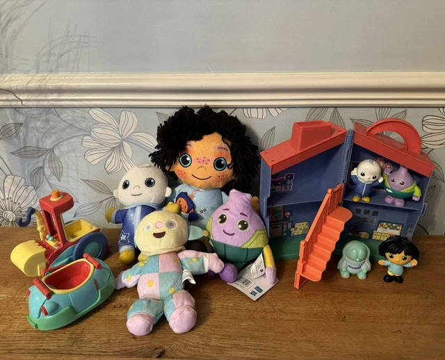 CBEEBIES MOON AND Me Huge Bundle - House, Car, Roller, Figures, Soft ...