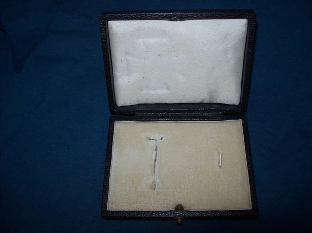 WW2 GERMAN IRON Cross 1St Class & Lapel Badge Case. £21.49 - PicClick UK