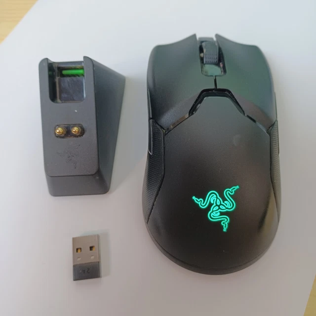 RAZER VIPER ULTIMATE Wireless Gaming Mouse With Charging Dock RC30 ...