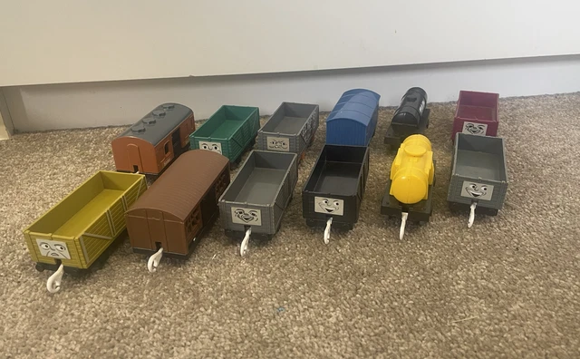 TOMY TRACKMASTER TOMICA Thomas And Friends bundle of Troublesome Trucks ...