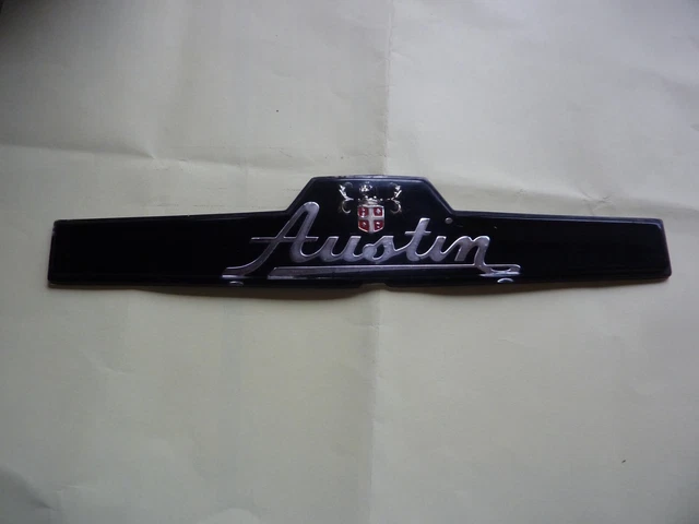 AUSTIN A40 MK2 Front grille badge. NOS. Genuine Austin. £90.00 ...