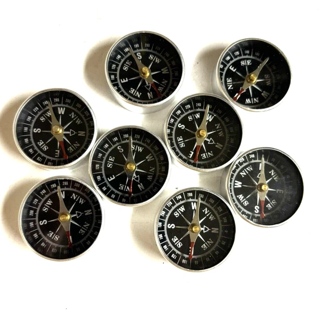 VINTAGE SMALL COMPASS lot of 8 - Good for Educational or Boy Scouts ...