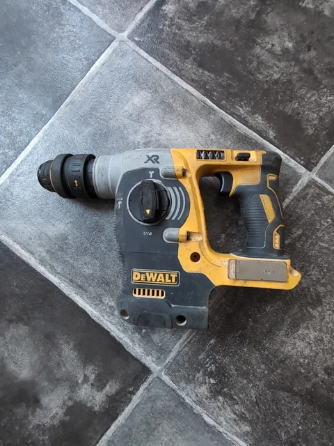 DEWALT DCH274N 18V XR SDS+ Hammer Drill With Quick Release Chuck Body ...