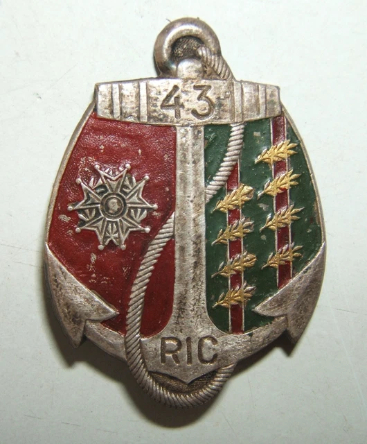 INSIGNE 43° REGIMENT D'INFANTERIE COLONIALE - 8 PALMES - Drago - 1 ANNEAU ABSENT EUR 55,00 ...