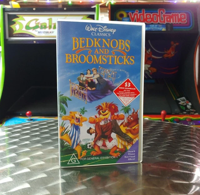 BEDKNOBS AND BROOMSTICKS - Walt Disney Classics - VHS Movie Video Tape £5.18 - PicClick UK