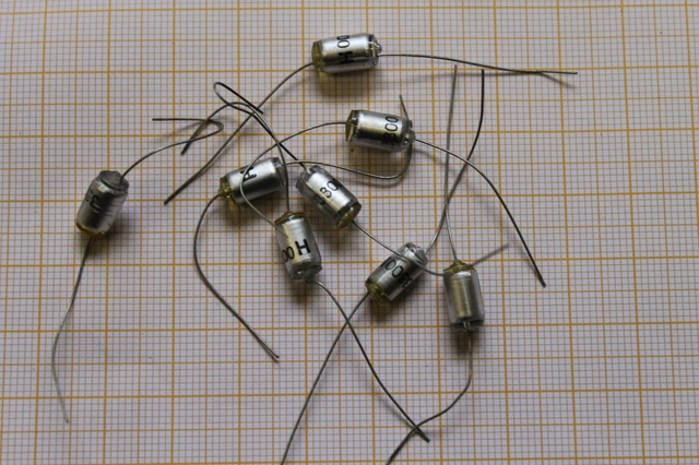 30 STÜCK DDR RFT KS Kondensator Capacitor 3300pF 63V ±2% TGL 55164 ...