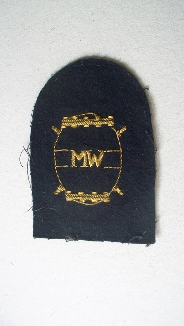 BRITISH ROYAL NAVY Bullion Mine Warfare Trade Badge £10.00 - PicClick UK