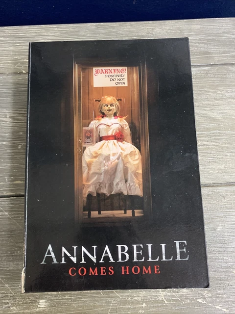 Neca Annabelle Comes Home The Conjuring Universe 7” Ultimate Figure New
