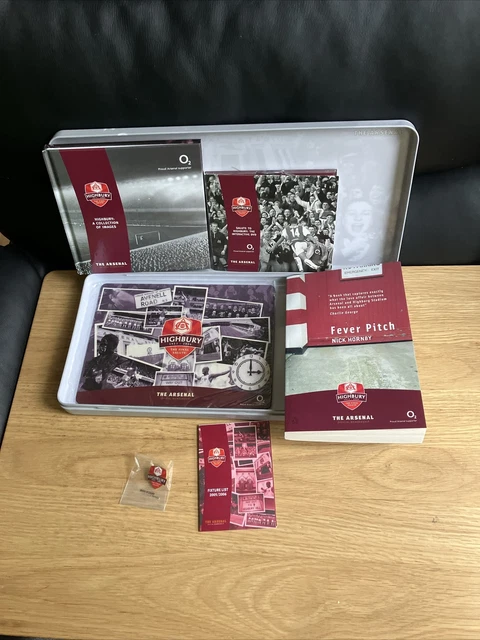 ARSENAL FC OFFICIAL membership pack Season 2005/2006 Salute to Highbury ...