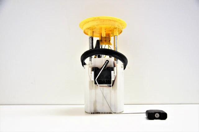 ORIGINAL VW PASSAT B7 Cc Pompe Diesel à Carburant 2,0 Litre 3AA919050H ...