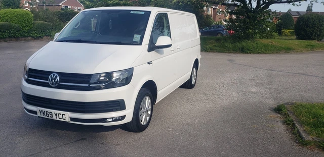 LOW MILEAGE 2019 Vw Transporter Highline ,power Folding Mirrors £19,000 ...