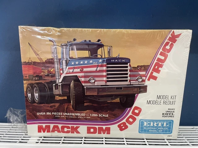 ERTL MACK DM 800 Truck 1/25 Blueprint Replica Plastic Model Kit 8018 ...