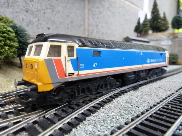 HORNBY NETWORK SOUTHEAST class 47 loco for OO gauge model train set £33 ...