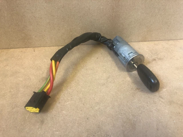 1998-2006 RENAULT CLIO MK2 Ignition Barrel + Key + Wiring Harness £14. ...
