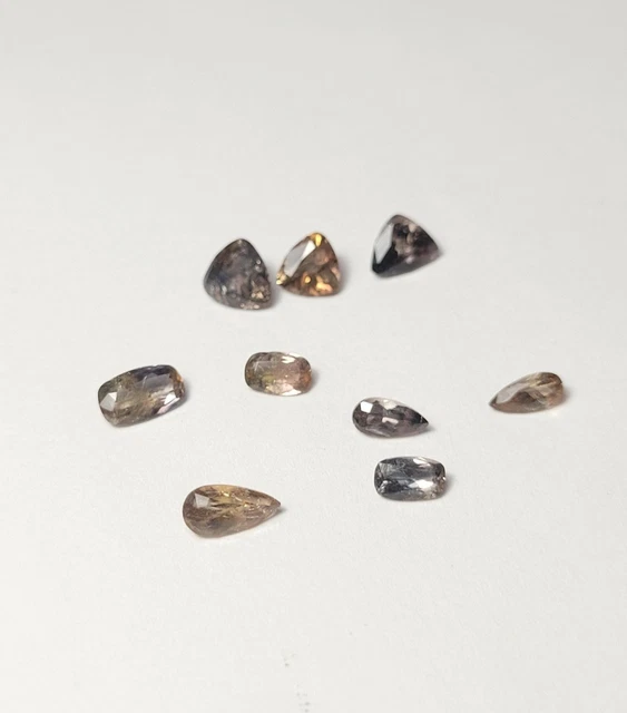 AXINITE BLUE AND Green Zoning Gemstone LOT £250.00 - PicClick UK