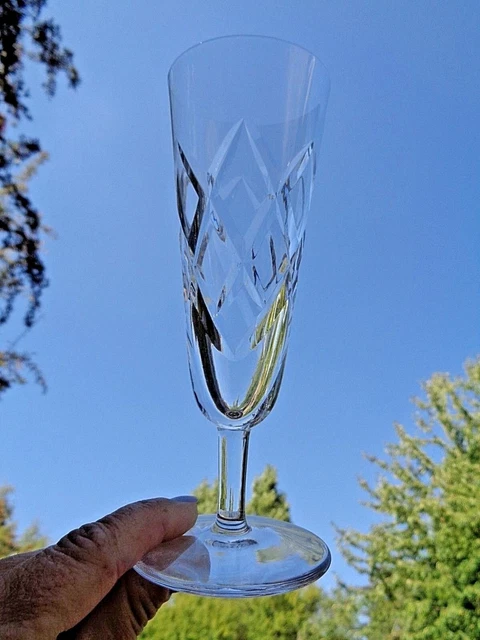 SAINT LOUIS ADOUR Tall Fluted Glass Flute A Champagne Cristal Taillé ...