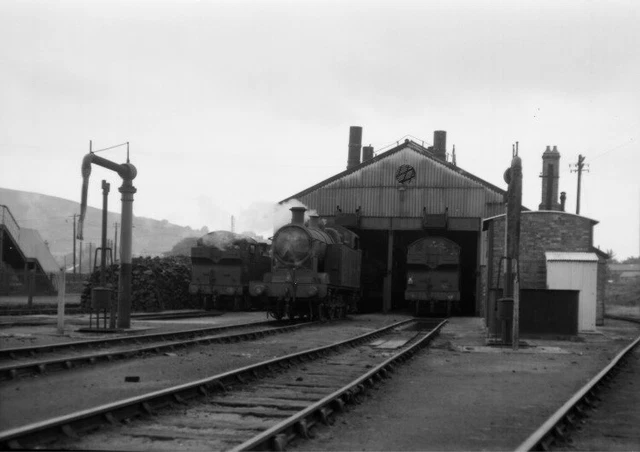 PHOTO LOCO Shed Abercynon Front View Of The Two Road Depot With 5686 ...