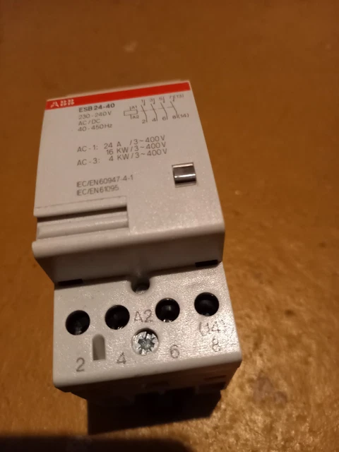 SCHÜTZ RELAIS ESB 24-40 ABB 4 Polig EUR 10,00 - PicClick DE