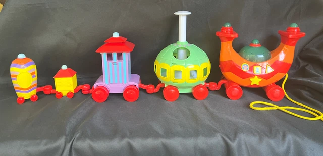 IN THE NIGHT Garden Ninky Nonk Musical Shape Sorter Pull Along Train ...