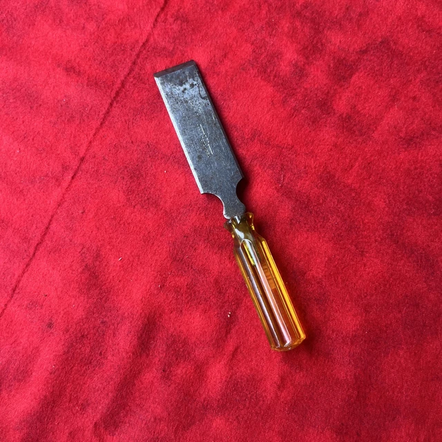 VINTAGE 1& TEMP TOOL STEEL USA CHISEL - YELLOW HANDLE (t79) £9.29 ...
