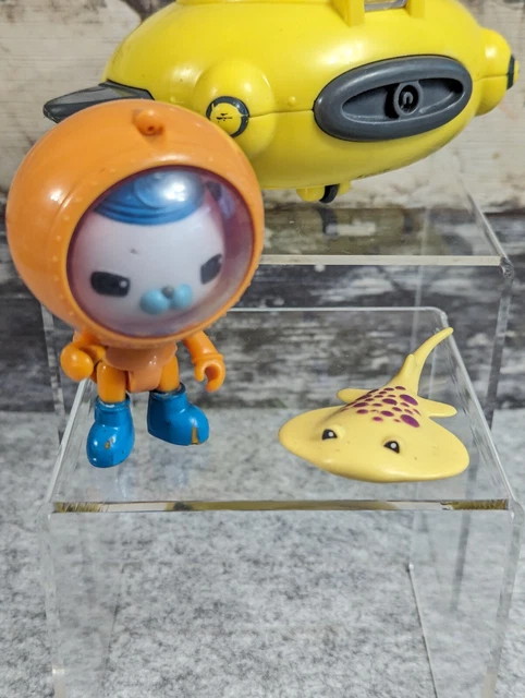 MATTEL 2011 OCTONAUTS Gup D Submarine & Captain Barnacles Figure Bath ...