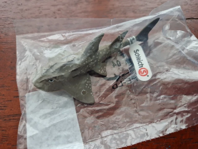 SCHLEICH 14766 GUITARFISH model Ray Rays fish figure sealife plastic ...