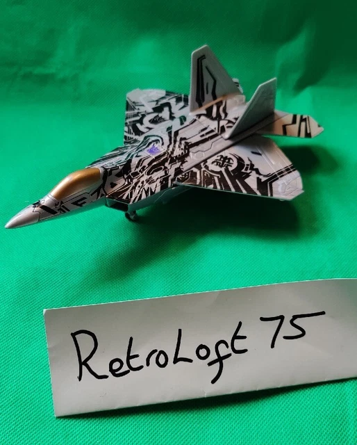 TRANSFORMERS DARK OF the Moon Starscream Stealth Force Fighter Jet ...