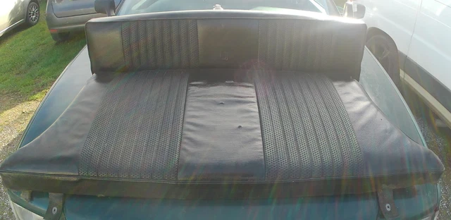 MGB GT VINYL Rear Seat circa 1971 - or convert your roadster to (2+2) £ ...