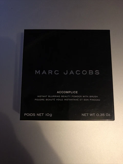 MARC JACOBS ACCOMPLICE Instant Blurring Powder Starlet 56 EUR 50,00 ...