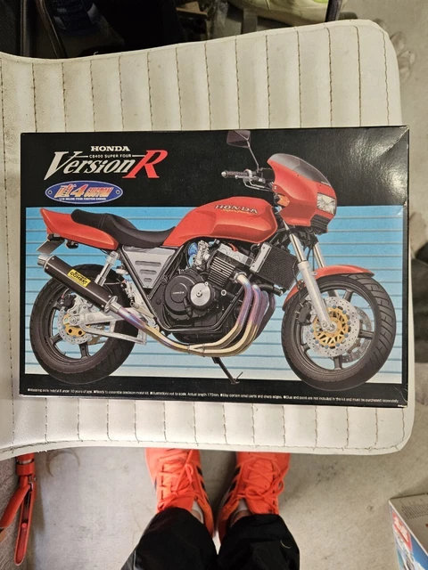 MOTO PLASTICA EL Hashiriya Honda CB400 Super Four Vintage Aoshima Showa ...