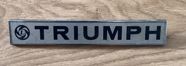 VINTAGE CLASSIC BRITISH Leyland Triumph Metal Boot Badge 15.3cm £4.99 ...