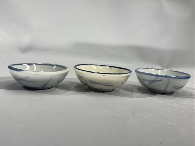 ANTIQUE CHINESE BLUE and White Ming Dynasty Sauce Dish Set Of Three (3 ...