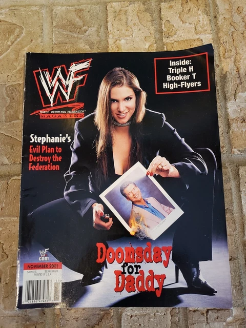 WWF WRESTLING MAGAZINE Stephanie's Mc Mahon With Poster Nov 2001 £14.95 ...