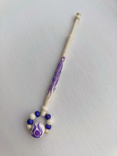 VINTAGE DIANE MILLER Signed Painted Lace Bobbin - Purple Botanical £45. ...