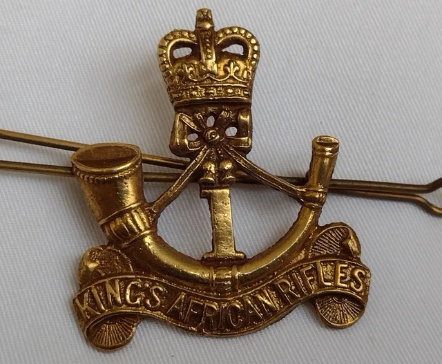 1ST BATTALION KINGS African Rifles Regiment Cap Badge QC All Brass Org ...