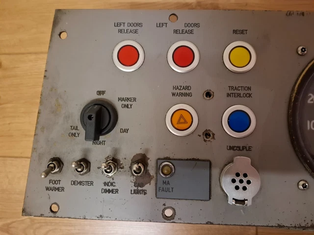 DRIVER'S CAB DESK panel from a Class 507 unit 507023 £478.20 - PicClick UK