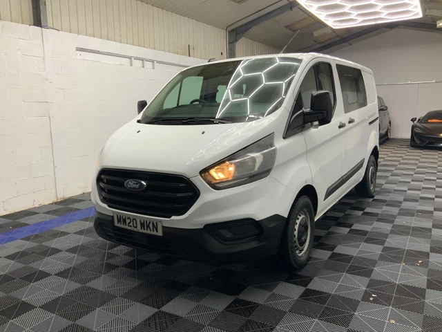 2020 FORD TRANSIT Custom 2.0 EcoBlue 105ps Low Roof D/Cab Leader Van ...