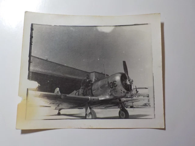 WWII PHOTO STANDING On Military Aircraft Wing Plane World War Two ...